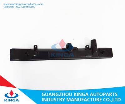 China Aluminum Overflow Radiator Nissan Pickup L200 2.5D 4D56 Coolant Radiator Tank Parts for sale