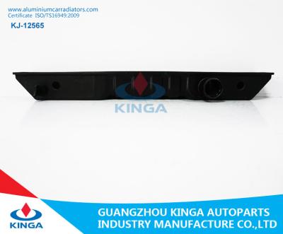 China HILUX PICKUP LN167 AT Plastic Radiator Tank For TOYOTA Material Aluminum for sale