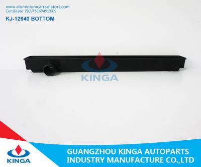 China Water Cooled PA66 Radiator End Tank Replacement For Toyota Hilux Ppickup PN85'86-93 MT for sale