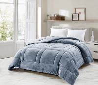 China Winter Warmth Fleece Comforter Flannel Microfiber Comforter Super Softness 100% Polyester Filling for sale