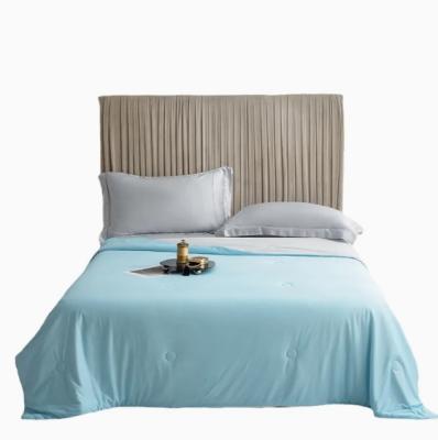 China Soft Touch Summer Comforter  Summer Cooling Nylon Quilt for Breathable Sleep Experience for sale