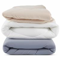 China Machine Washable Solid Microfiber Comforter Hypoallergenic in White Beige Grey Blue and Customized Color for Hospitality for sale