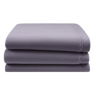 China Customized Color Fleece Comforter Twin Full Queen King Flannel Combined Microfiber Soft Warm Lightweight Bedding Blanket for sale