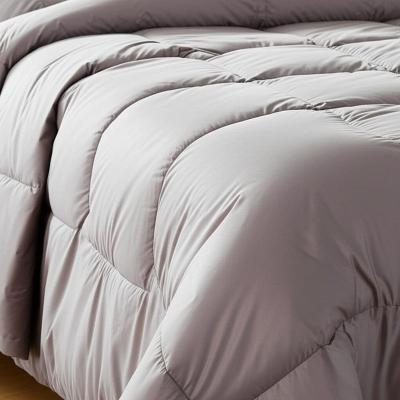 China Machine Washable Plain Cationic Comforter Quilted Design Soft Durable Comfortable Bedding Essential for Hospitality and Home for sale