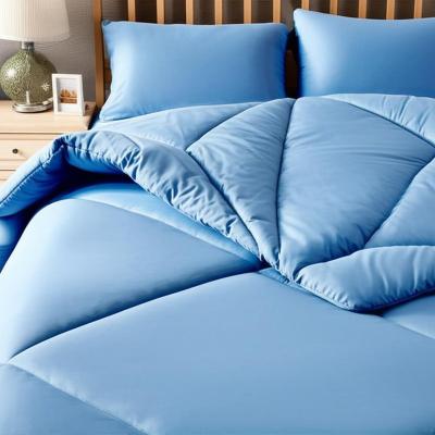 China Polyester Filling Cationic Comforter Plain Bedding Comfortable Breathable Suitable for Hotels and Guesthouses for sale