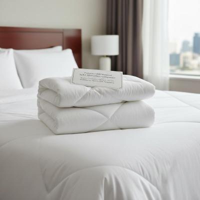 China Polyester Fill Material Solid Microfiber Comforter Machine Washable Lightweight Durable Bedding for Hotels and Hospitality for sale