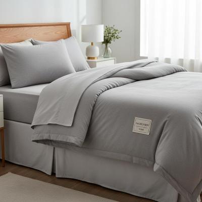 China Microfiber Home Bedding Comforter Sets All Season Warmth Level Lightweight Durable and Comfortable Designed for Everyday for sale
