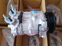 China Auto AC Conditioning Compressor For JAGUAR XJ LAND ROVER D2D56291 LR057692 LR112585 for sale