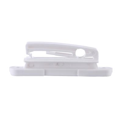 China impact resistant clip tape insulator with multi purpose 60mm poly tape running through for wood post electric fencing for sale
