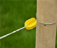 China HDPE Small End Strain Insulator INS502B Yellow Electric Fence Insulators For Corner Post 5mm Wire for sale