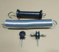 China HDL111B 680g Galvanized Electric Fence Gate Kit With Handle Two Insulators And 5m Spring for sale