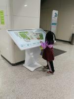 China K Type Stand Infrared 10 Point Lcd Touch Kiosk Windows Operate System I3 I5 I7 4GB 128GB for sale
