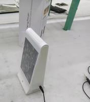 China Desktop Dual Sided LCD Touch Screen Advertising Kiosk with WLED Backlight for sale