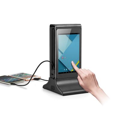 China Android 9.0 Desktop LCD Advertising Screen With Cell Phone Charger for sale