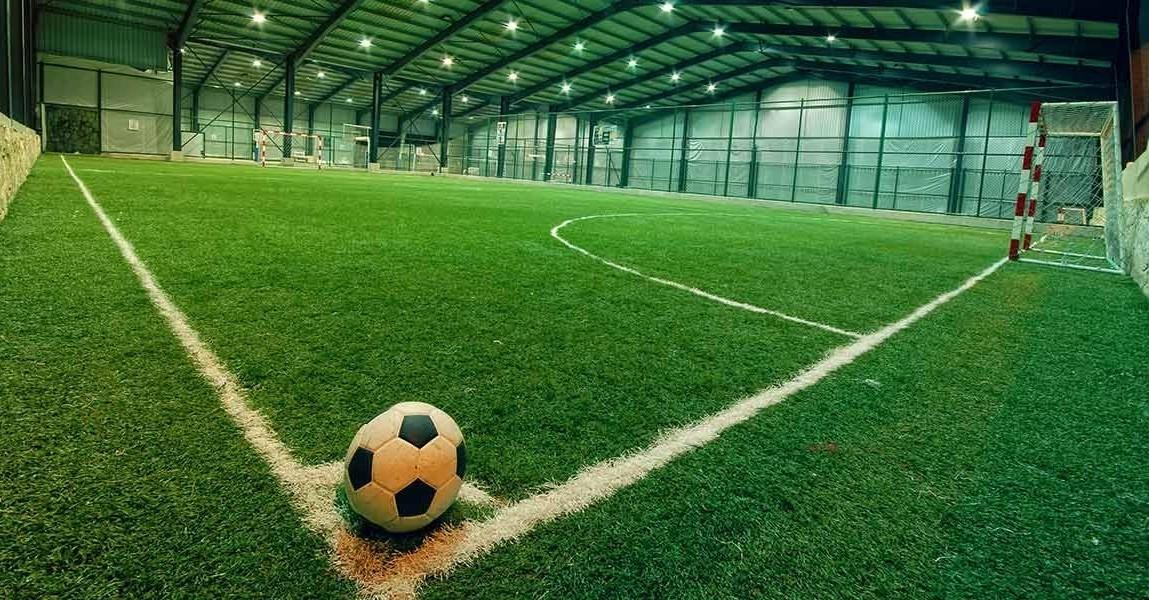Synthetic artificial grass lawn turf