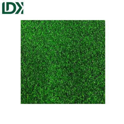 China 15mm Golf Artificial Grass Durable Padle Tennis Fake Grass For Backyard for sale
