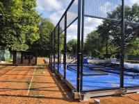China Paddle Tennis Equipment With Full Glass Panoramic Padel Court for sale