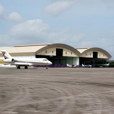 China Prefabricated Steel Frame Aircraft Hangar 30m Span 6m Eave Height Storage Building for sale