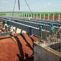China Heavy Duty Welded Steel Bridge 50m Span S355 Q355 Low Carbon Structure for Transportation Projects for sale