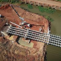 China Heavy Duty Welded Steel Bridge 50m Span S355 Q355 Low Carbon Structure for Transportation Projects for sale