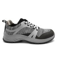 China Breathable Sports Fashion Steel Toe Shoes Anti Impact Fly Knit Shoes Fly Knitting for sale