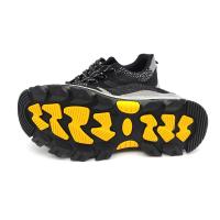 China Lightweight Comfortable Safety Shoes Anti Slip Knitting Upper Shoes Unisex for sale