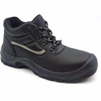 China PU Industrial Safety Shoes Black Leather Work Boots For Men for sale