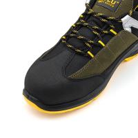China Breathable Industrial Safety Shoes Comfortable Non Slip Black Shoes For Work for sale