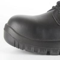 China Black Half Knee Boots Slip Resistant Steel Toe Mining Boots Customized for sale