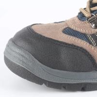 China Suede Leather Comfortable Safety Shoes Outdoor Steel Toe Boots Brown for sale
