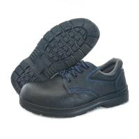 China Lightweight Slip Resistant Shoes Waterproof Rubber Safety Shoes For Autumn for sale