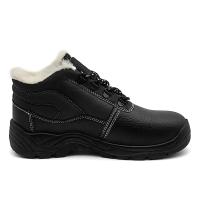 China Industrial Winter Safety Shoes Unisex Wool Lined Winter Boots Anti Puncture for sale