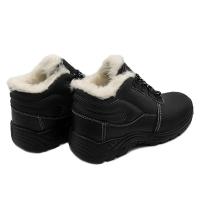 China Industrial Winter Safety Shoes Unisex Wool Lined Winter Boots Anti Puncture for sale