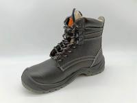 China Brown Winter Safety Shoes Slip Resistant Steel Toe Insulated Work Boots for sale