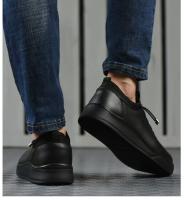 China Kitchen Shoes Waterproof Oil Resistant Safety Shoes SRC Slip Resistant for sale