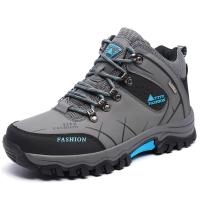 China Brown Desert Hiking Mountaineering Running Shoes In Genuine Leather For Men And Women for sale