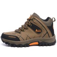 China Brown Desert Hiking Mountaineering Running Shoes In Genuine Leather For Men And Women for sale