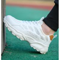 China Summer Light Safety Shoes with Flyknit Fabric and Kevlar Midsole for Comfortable Work Boots for sale