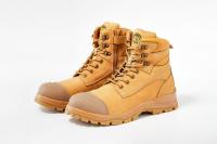 China EN ISO 20345:2011 Compliant Safety Boots with Steel Midsole and PU+TPU Sole for Ultimate Protection for sale