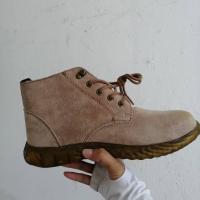 China Men's Safety Boots Kevlar Suede Leather Security Work Boots Cowpea Jelly Sole Of Safety Shoes Non-Slip Steel Toe Work Shoes for sale