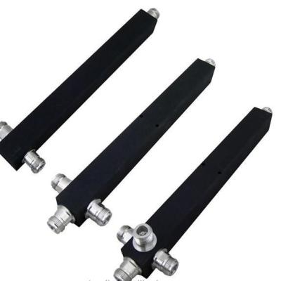 China 3 Way RF Power Divider 698-2700MHz N Type Low VSWR IP65 200W for sale