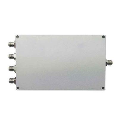 China SMA Microstrip 4 Way Wilkinson Power Divider 0.6GHz to 6GHz 30W for sale