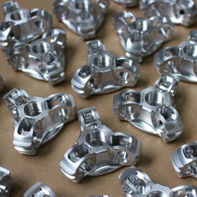 China Customized CNC Aluminum Parts Silk Screening Painting Surface Finish for sale