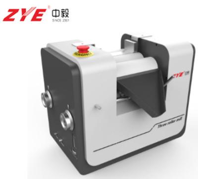 China 500RPM Three Roll Mill Servo Motor 20L/H Ceramic Roller Grinding Accuracy 1um for sale