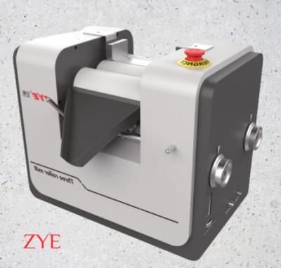 China Grinding Triple Roll Mill Machine AI2O3 Ceramics Roller Servo Motor for sale