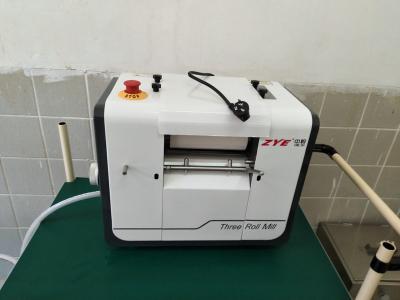 China 80mm Ceramic Three Roll Mill Triple Roller Grinder 1.5KW 220V for Cosmetic Lipstick for sale
