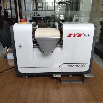 China Ceramics Al2O3 Touch Screen Automatic Three Roll Mill 500RPM for sale