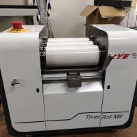 China 1.5KW 200mm Length 20L/h Ointments Rolling Mill Machine Si3N4 for sale