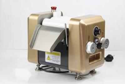 China ZYE ZrO2 Al2O3 Three Roll Mill 0.1-5L/H for Lipsticks Cosmetic for sale