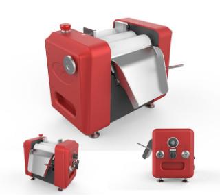 China Al2O3 Roller 120W 5L/H Three Roll Mill Small Machine For Laboratory for sale